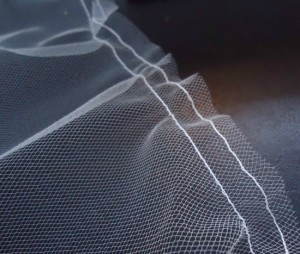 Sew A Bridal Veil Tutorial - The Make Your Own Zone